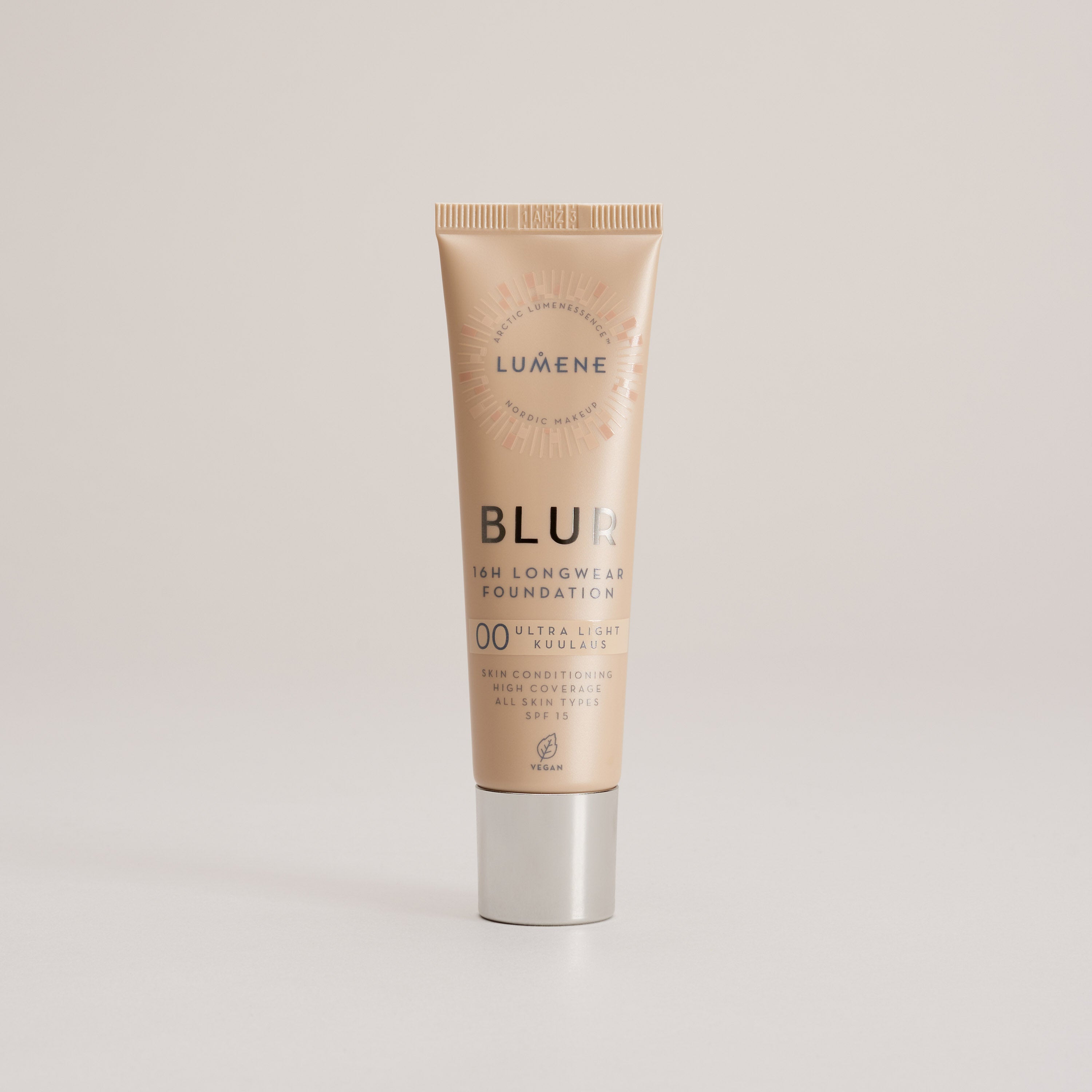 Blur Pitkäkestoinen meikkivoide SK15 – Lumene FI